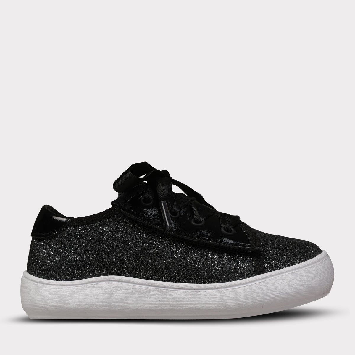 Blake Sneaker - Girls Shoes - Oomphies